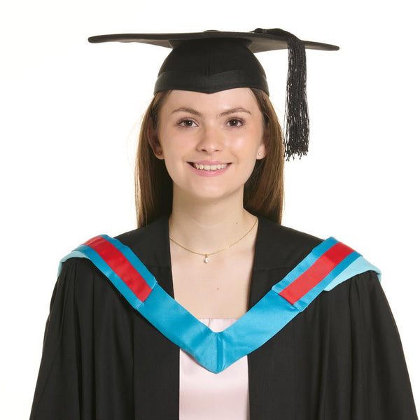 Bachelors graduation hood for BPP University