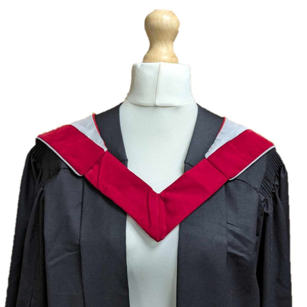 Buckinghamshire New Bachelors Hood – Churchill Gowns