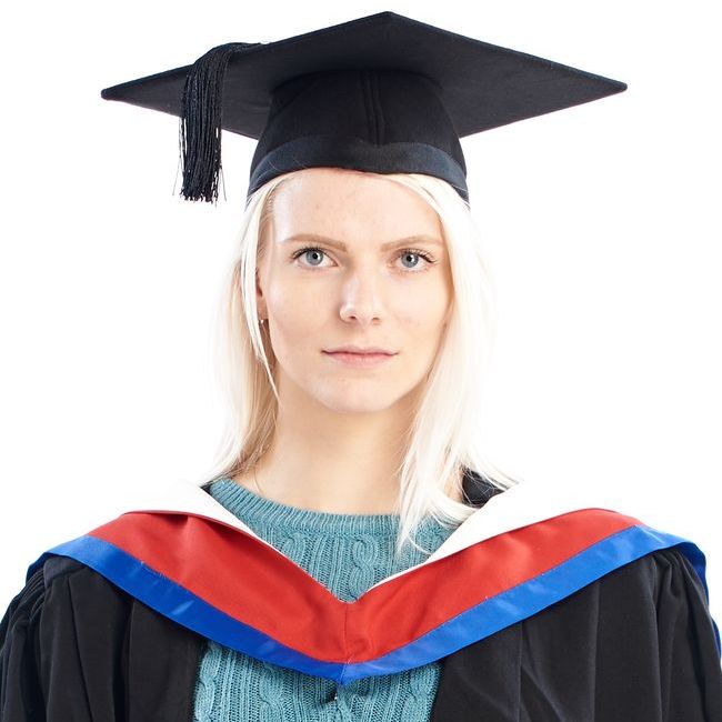 Academic Graduation Hood for UK Students – Churchill Gowns