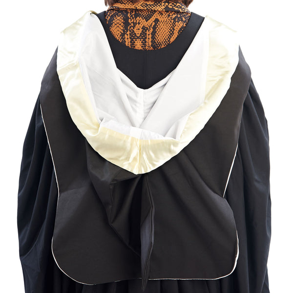 Bachelors graduation hood for University of London (hire)